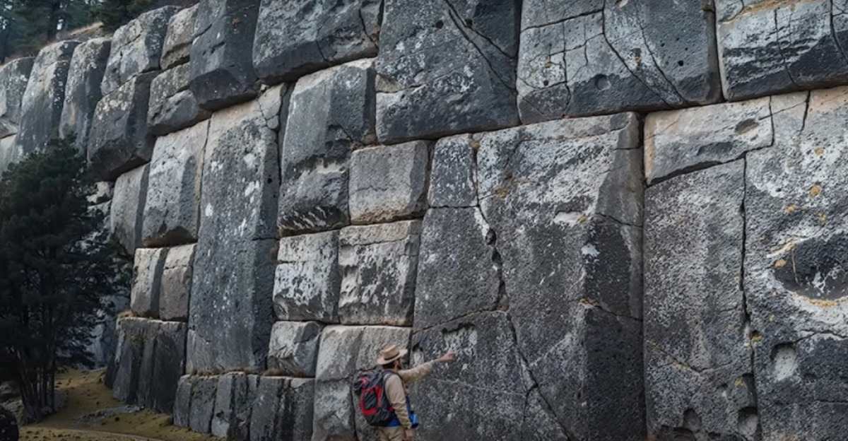 Prehistoric Mega Structure Discovered in Montana Could Be The Oldest In ...